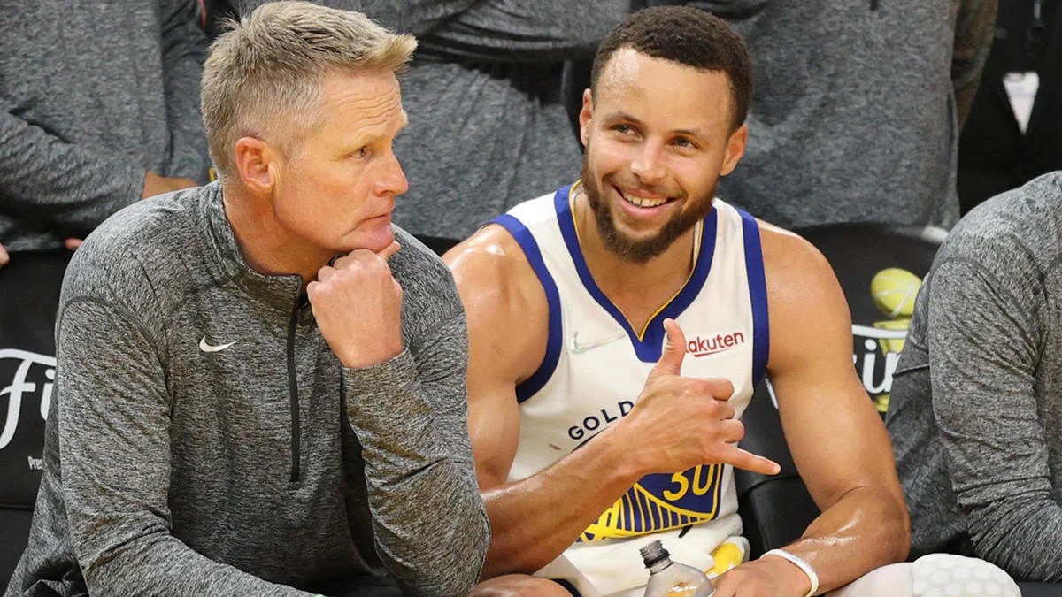 "He Is A Good Leader," Steve Kerr Counters Stephen Smith's Doubts On Steph Curry's Leadership ...